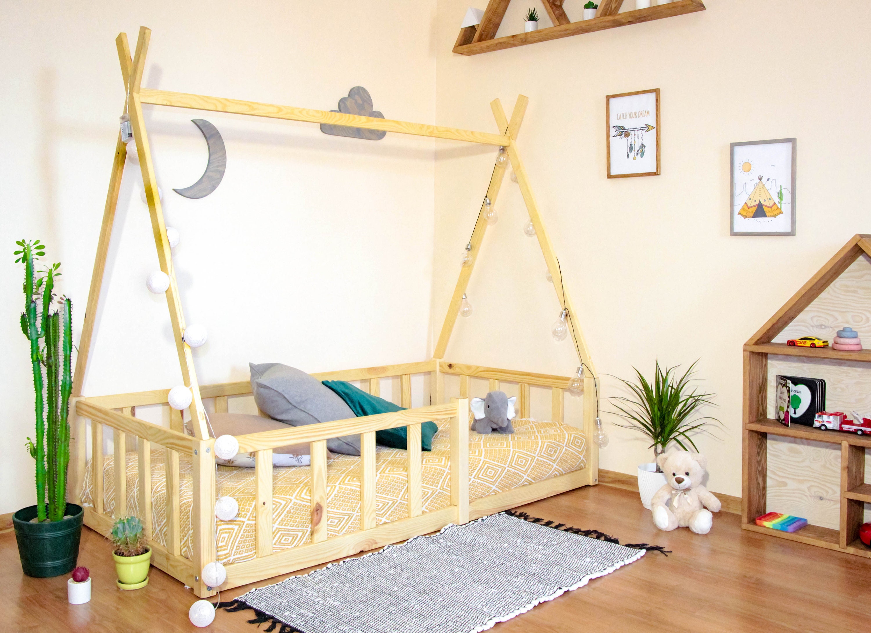 De uil tiny house Peuter vloerbed vloer tipi montessori bed - Etsy ...