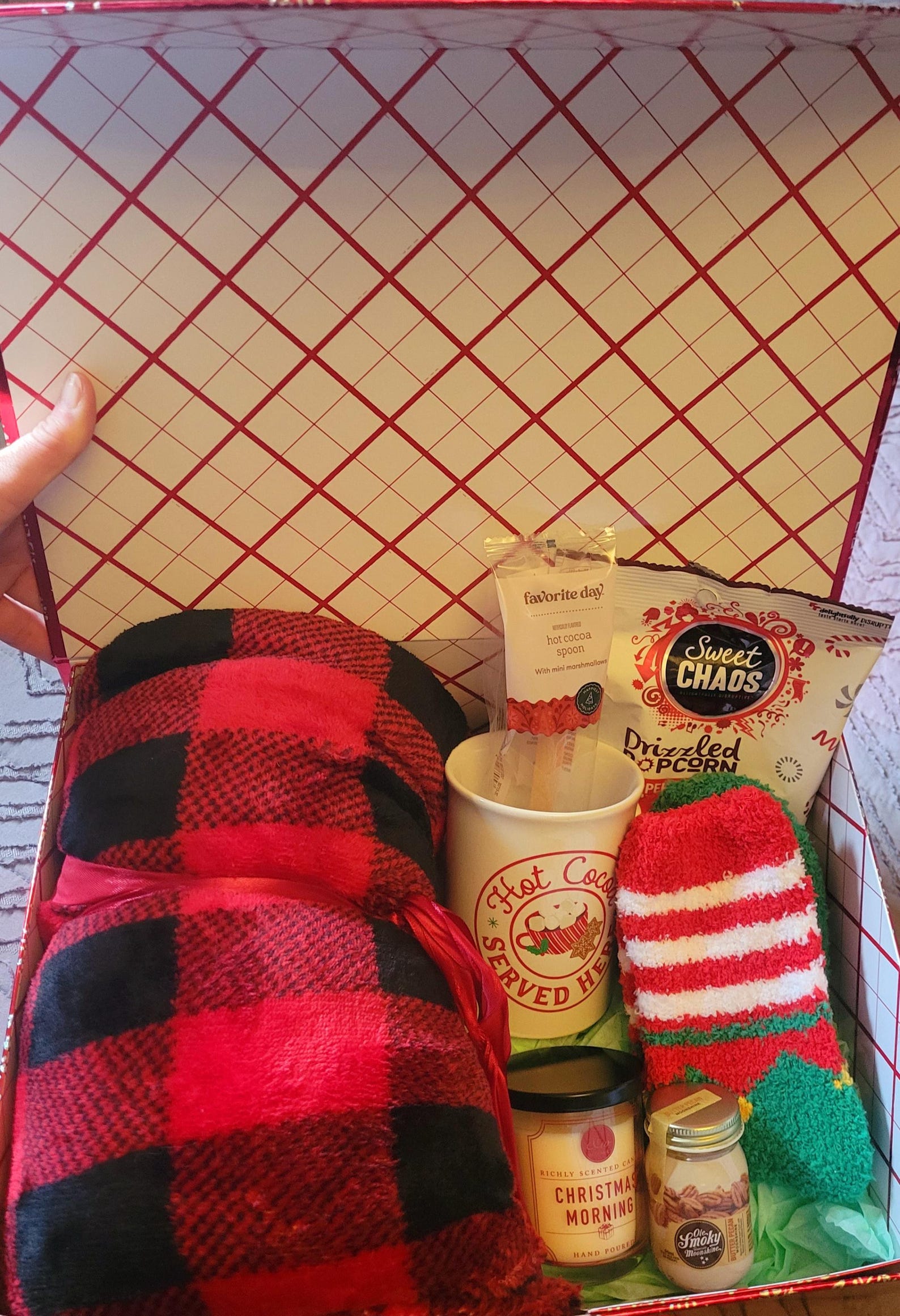 Cozy Christmas Hot Chocolate Box - Etsy
