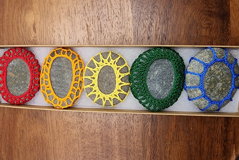 Crocheted Stone Rainbow Set - Etsy