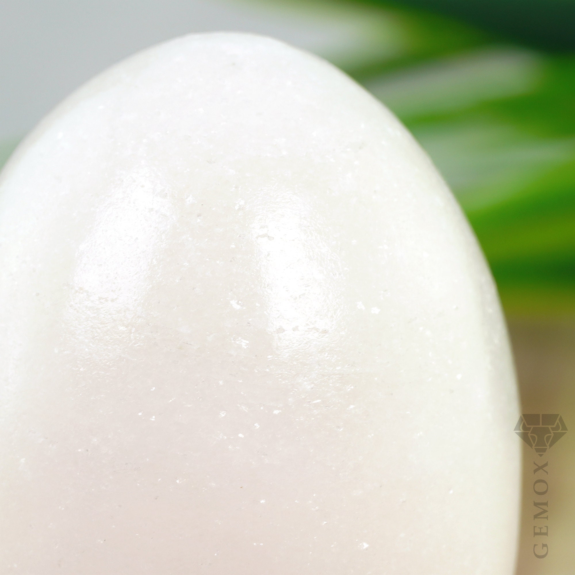 Snow Quartz Crystal Egg 89g. Milky White Calming Stone Egg Natural Gemstone 48x35mm. - Etsy