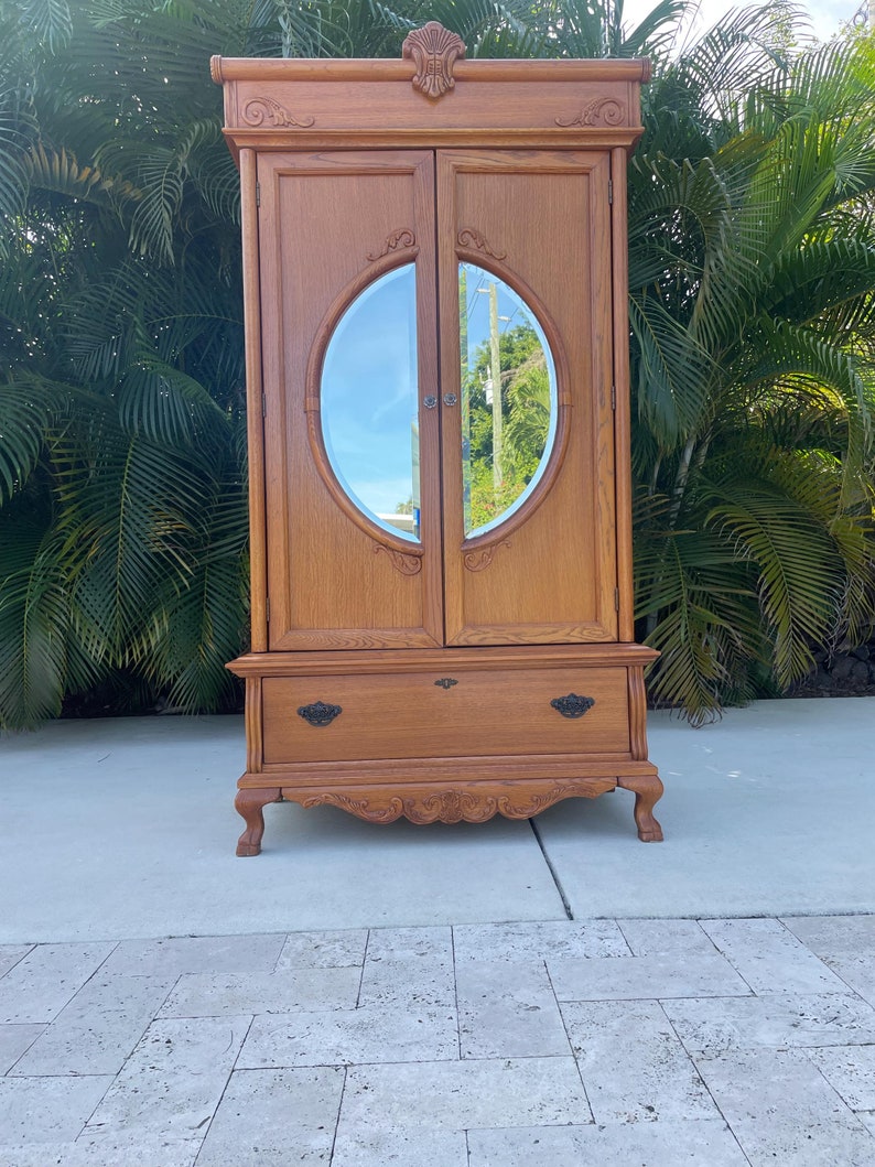 Lexington Victorian Style Oak Wardrobe/ Armoire/entertainment Center - Etsy