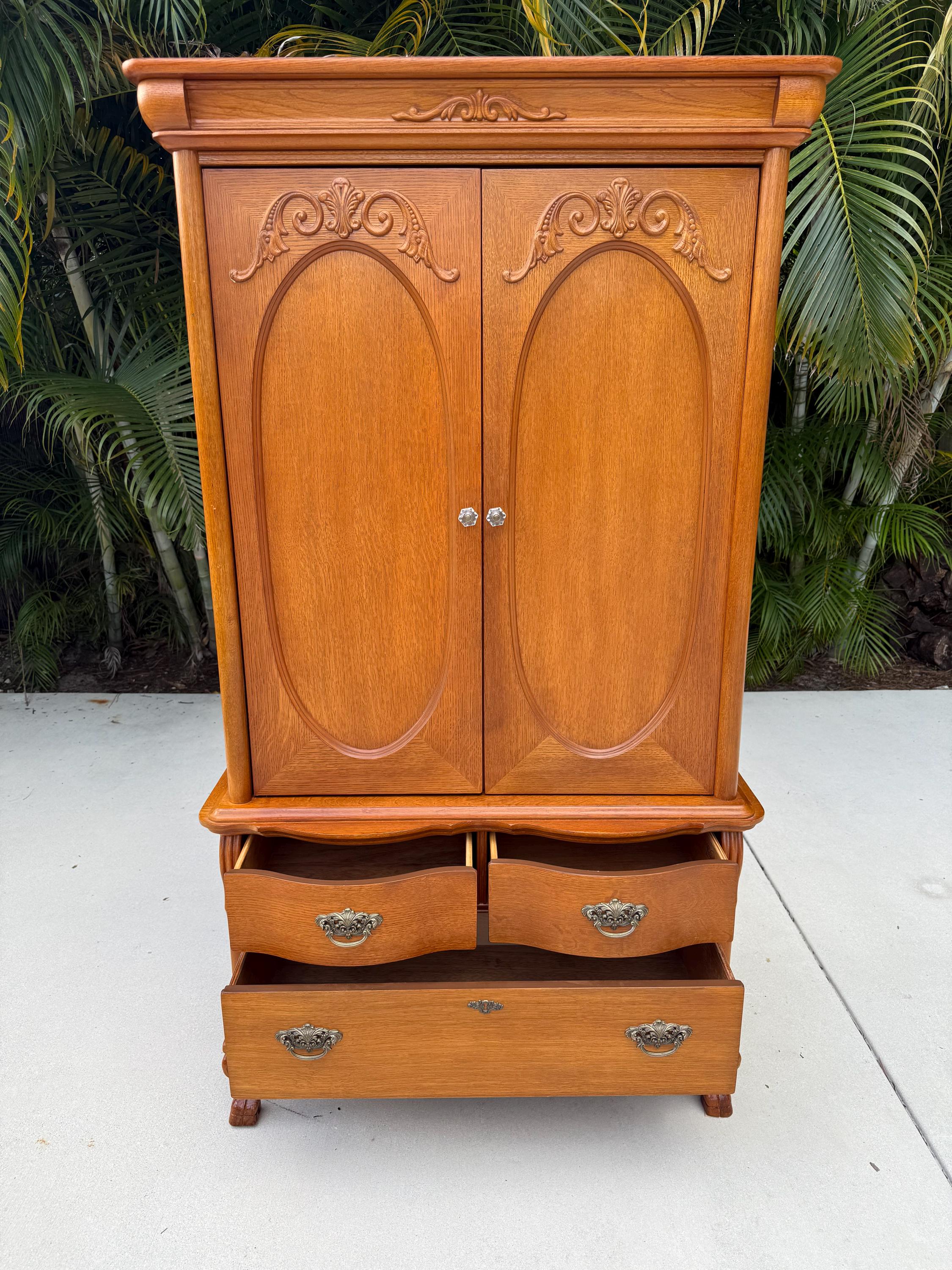 Lexington Victorian Style Oak Wardrobe/ Armoire/entertainment Center - Etsy