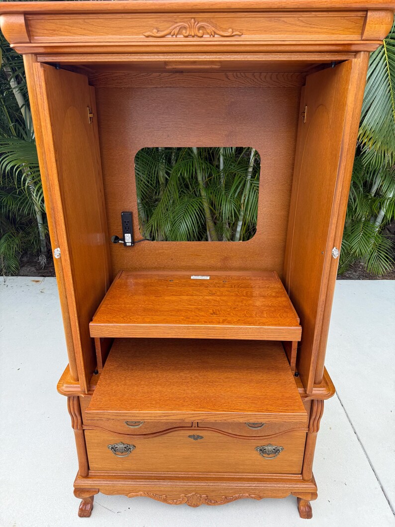 Lexington Victorian Style Oak Wardrobe/ Armoire/entertainment Center - Etsy