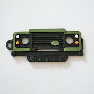 Land Rover Defender Grill - Customisable Keychain | Keyring | 4x4 ...