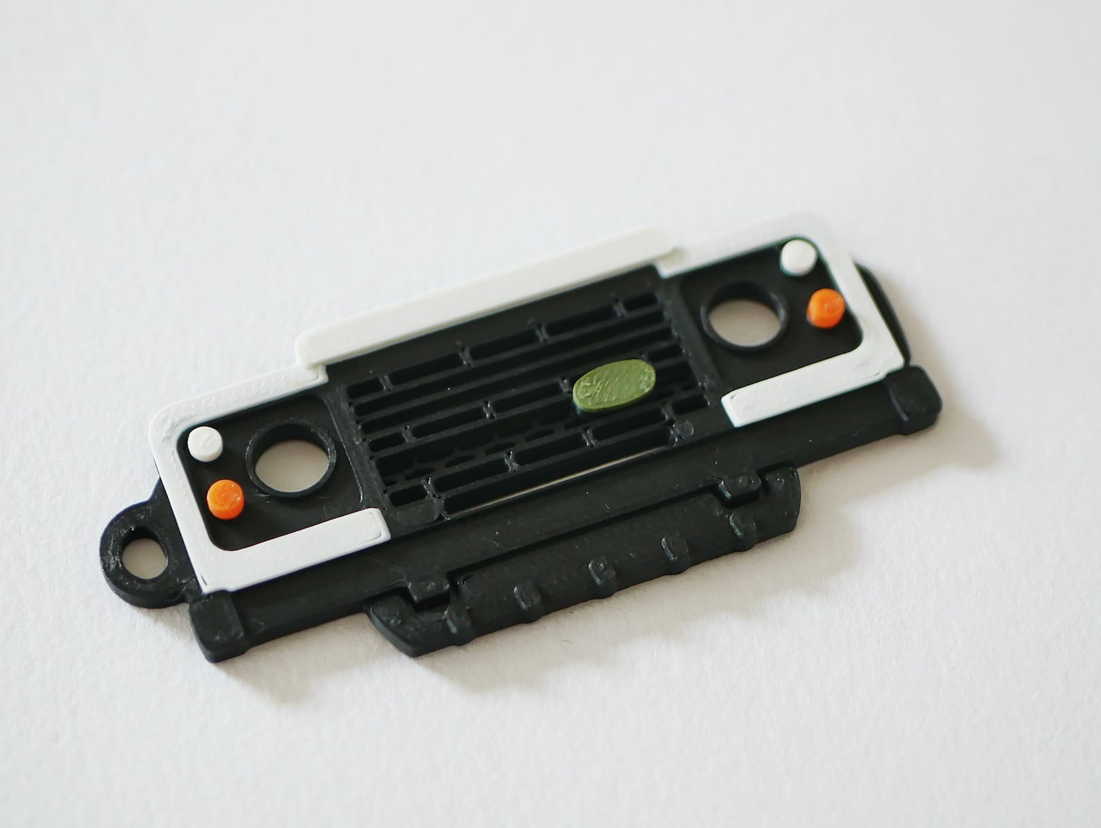 Land Rover Defender Grill Customisable Keychain Keyring 4x4 Gift Idea ...