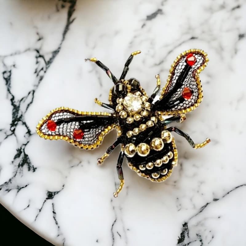Bumblebee Brooch - Etsy