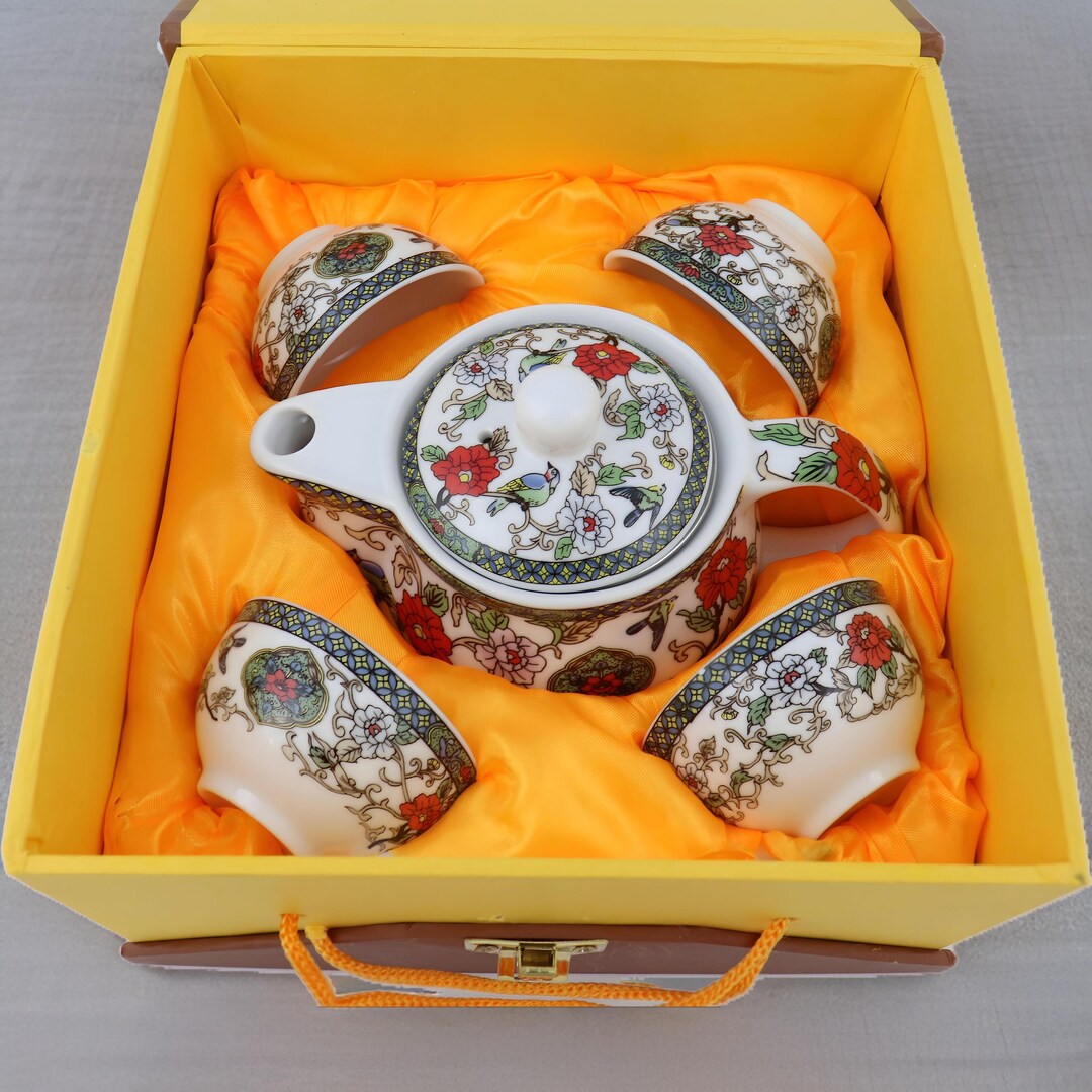 Enflowered Birds Tea Set - One Teapot and Four Cups - Chinese, Japanese ...