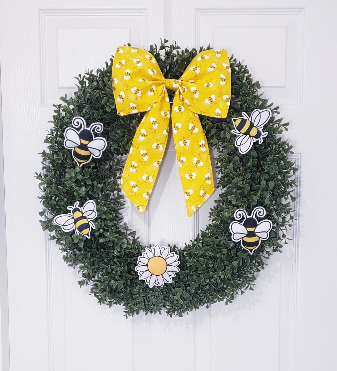 Bee Wreath Ornaments: Spring Decor Clip-ons, Set of 5 - Etsy