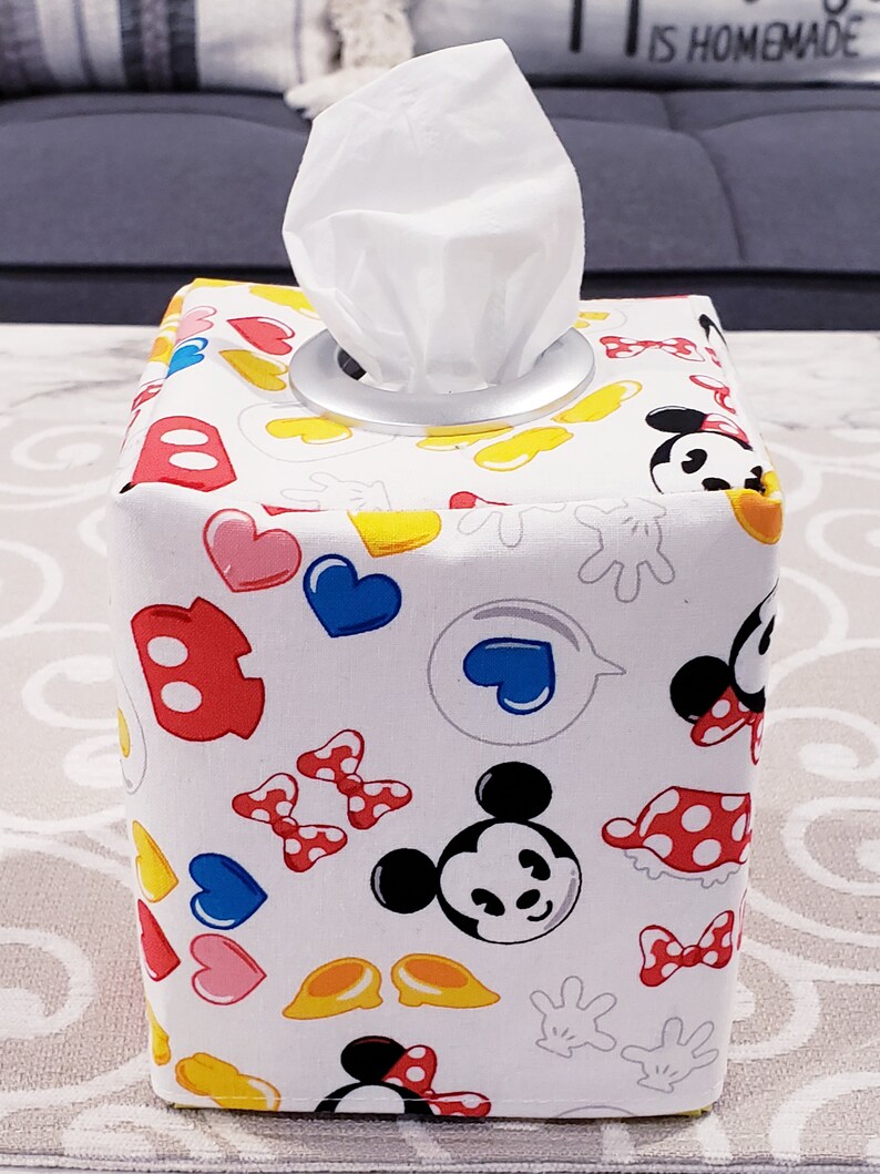 Mickey and Minnie Mouse Tissue Box Cover, Cover, Mickey Mouse ...