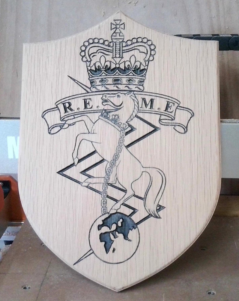 Cnc REME Reg Cap Badge SVG File - Etsy UK