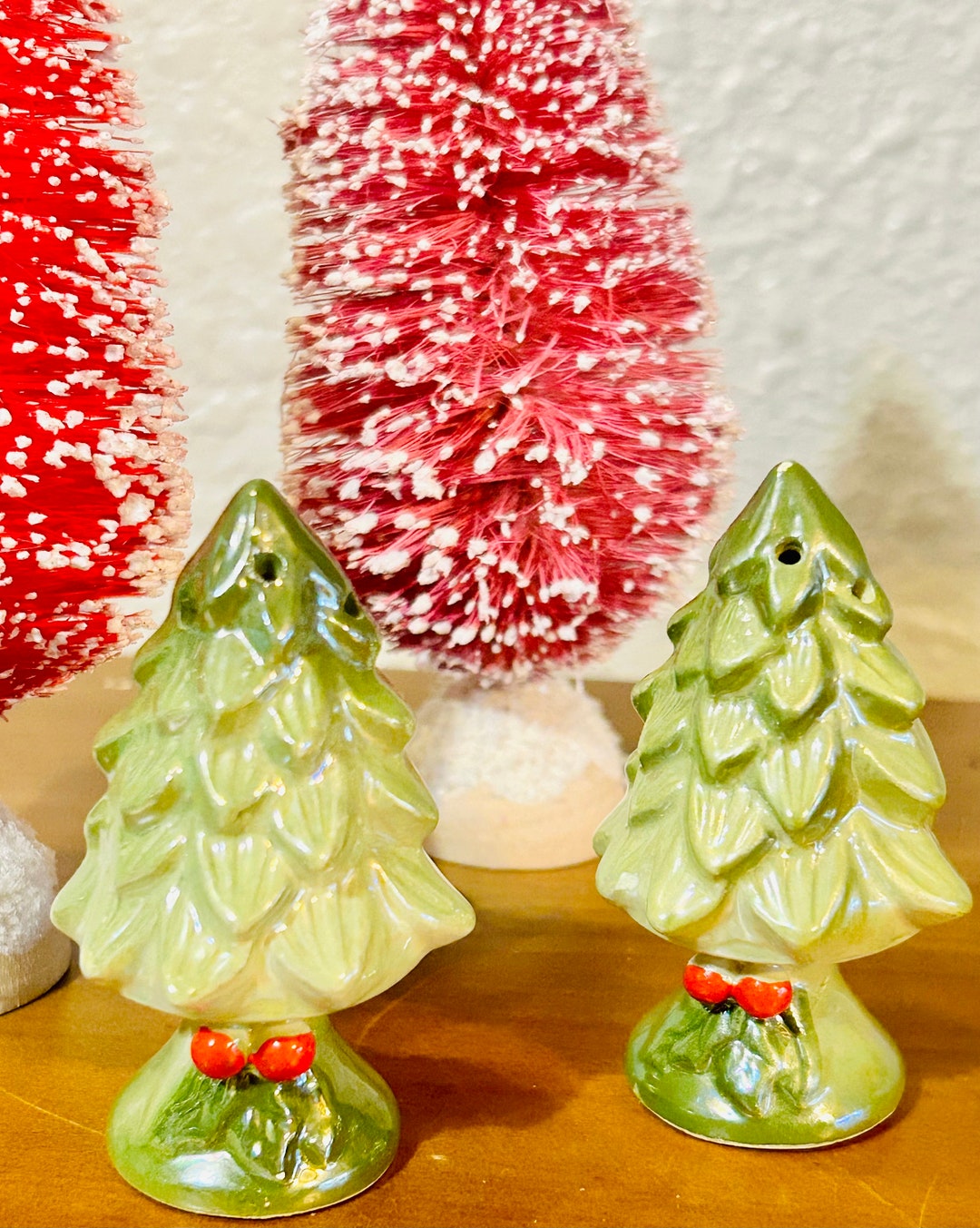 Vintage Christmas Trees With Red Berries Salt & Pepper Shaker Set - Etsy