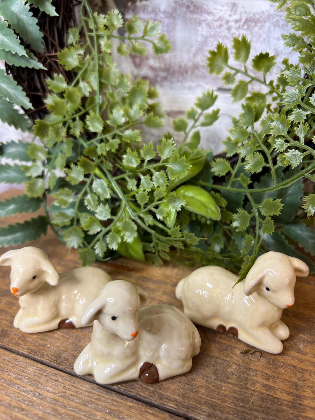 Sheep, Lambs Figurine, Mini Statues, Ceramic Sitters, Basket, Table ...