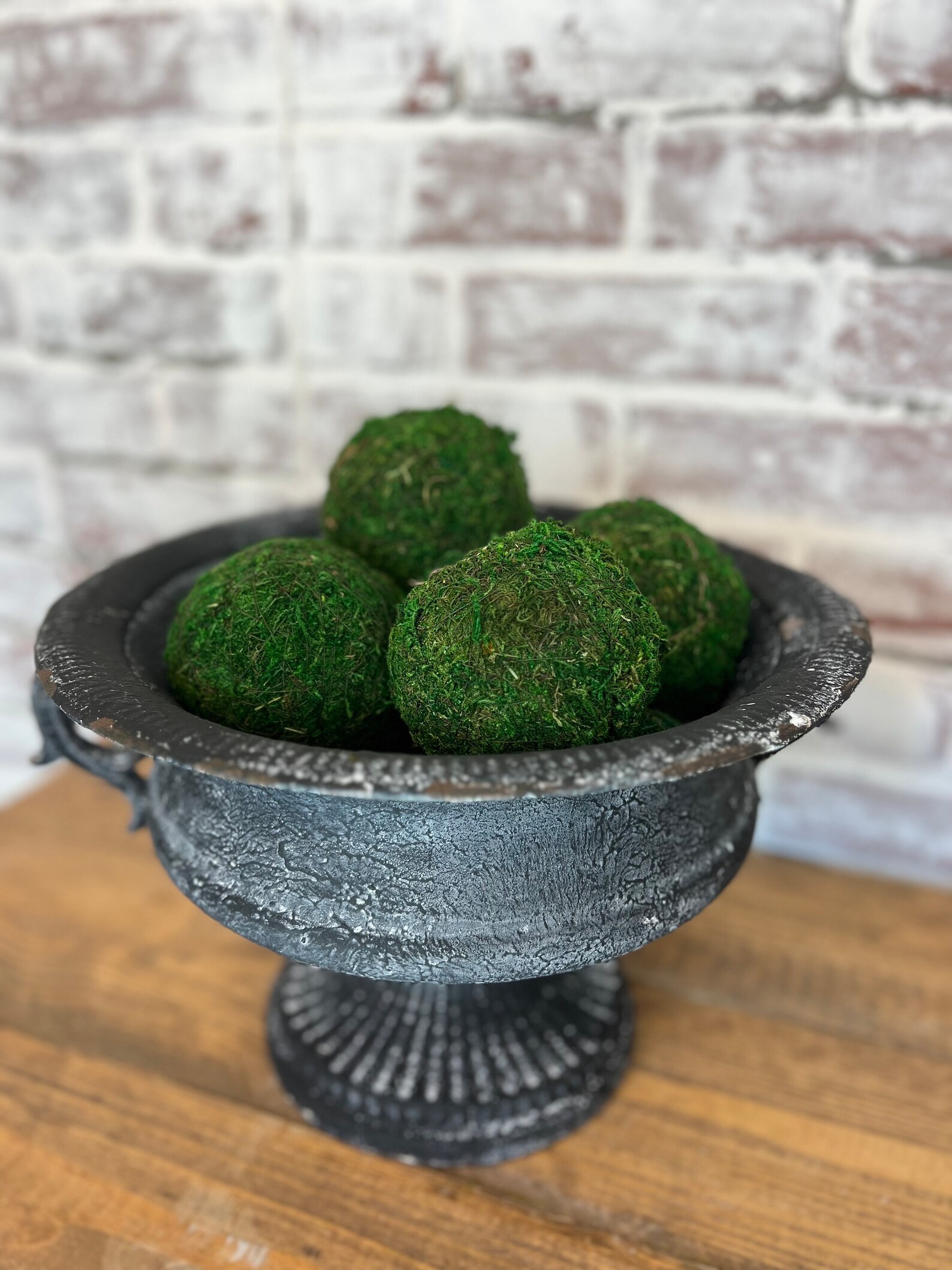 Moss Ball, Natural Moss Balls, Decorative Balls, Moss Covered Balls ...