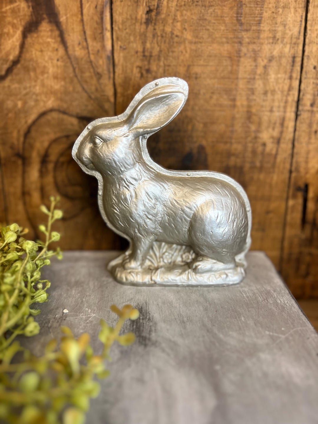 Antique Look Metal Bunny, Rabbit Metal Look, Metal Distressed Bunny ...