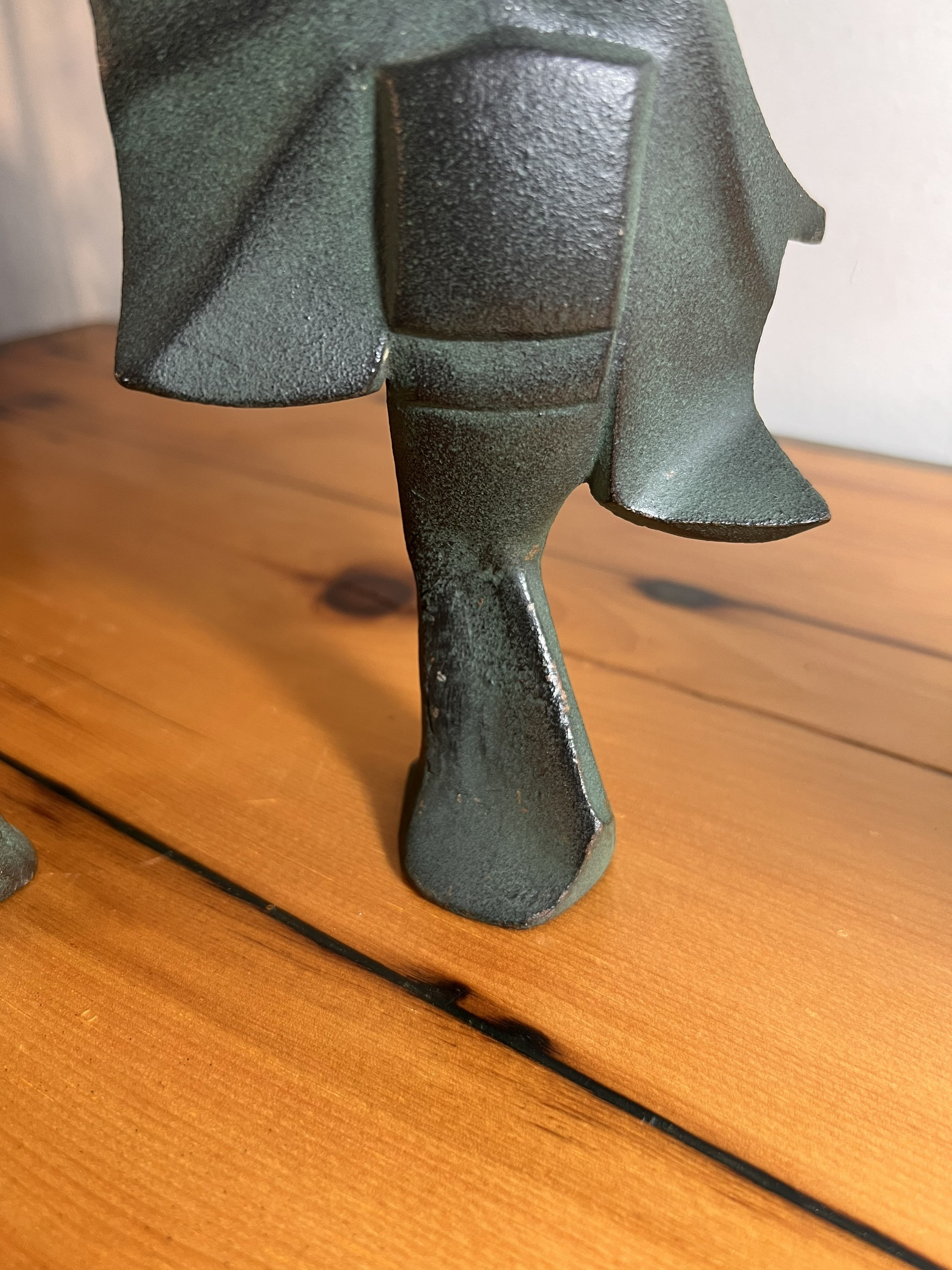 2 Vintage Cast Iron Minimalist Japanese Ladies/geisha - Etsy