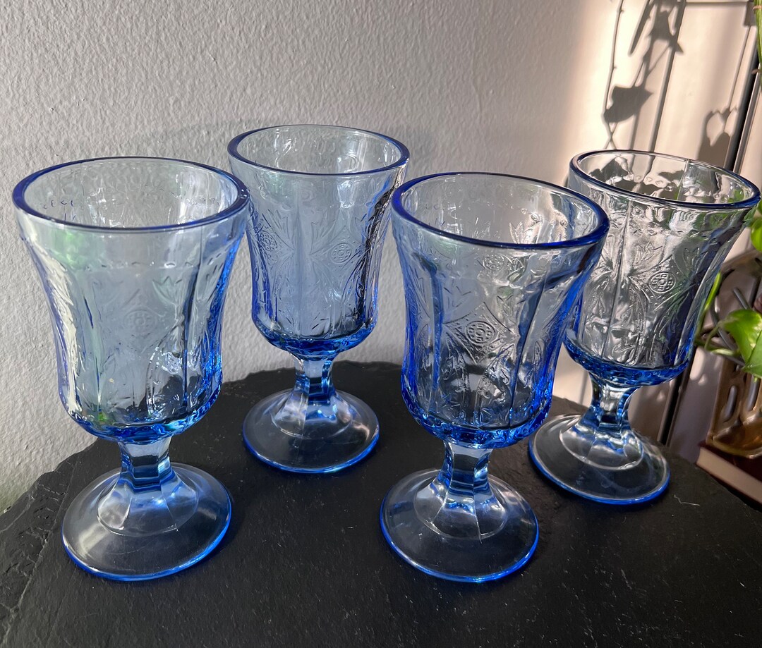 Set Of 4 Indiana Glass Co Recollection Madrid Blue Footed Water Wine
