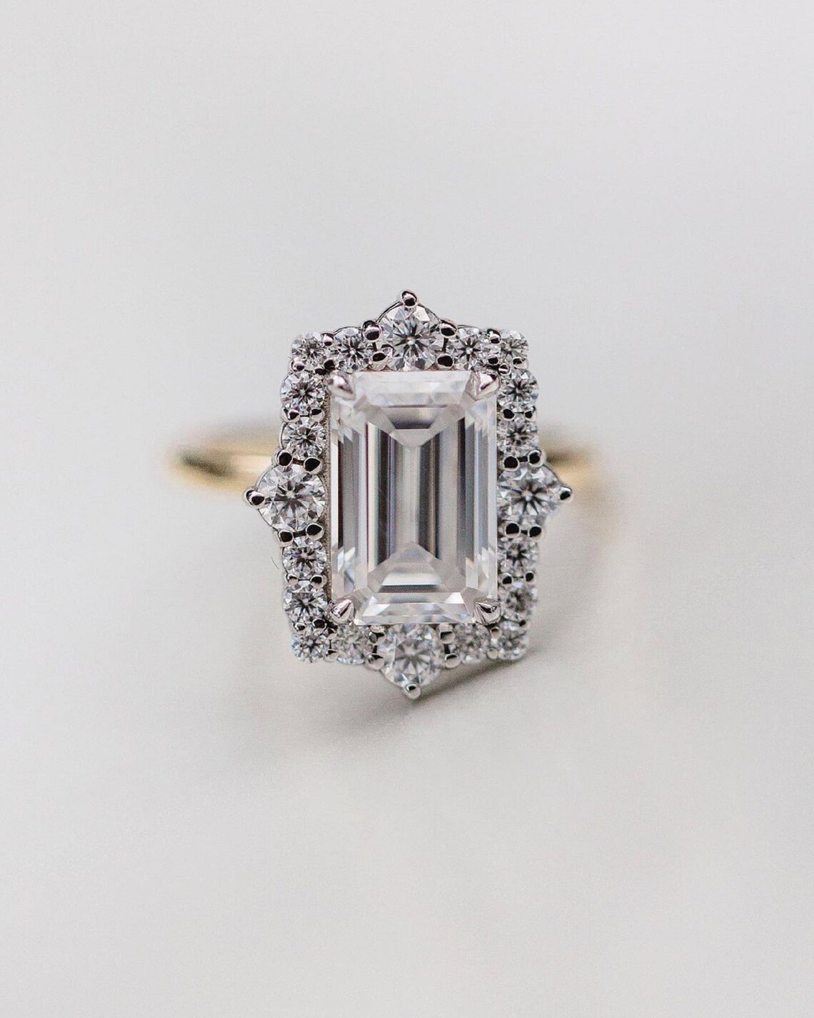 Crushed Ice 3 CT Emerald Cut Moissanite Diamond 10K 14K 18K - Etsy