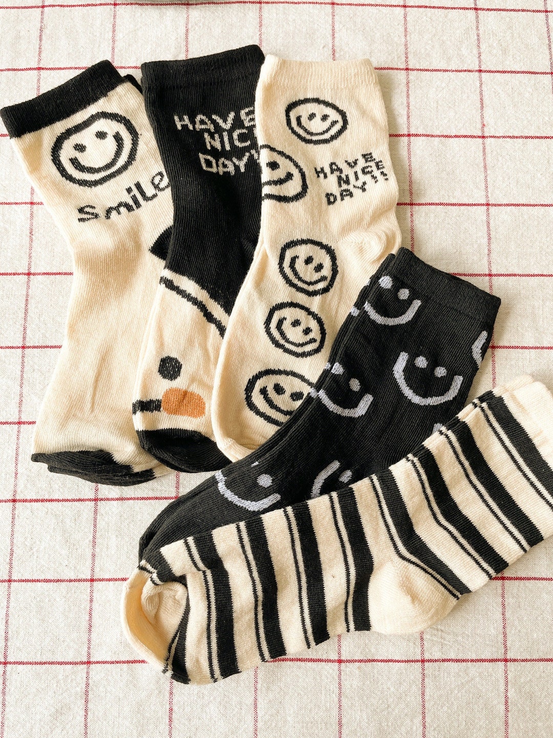 Smiley Face Socks,happy Face Women Socks, Funky Socks Emoji Sock ...