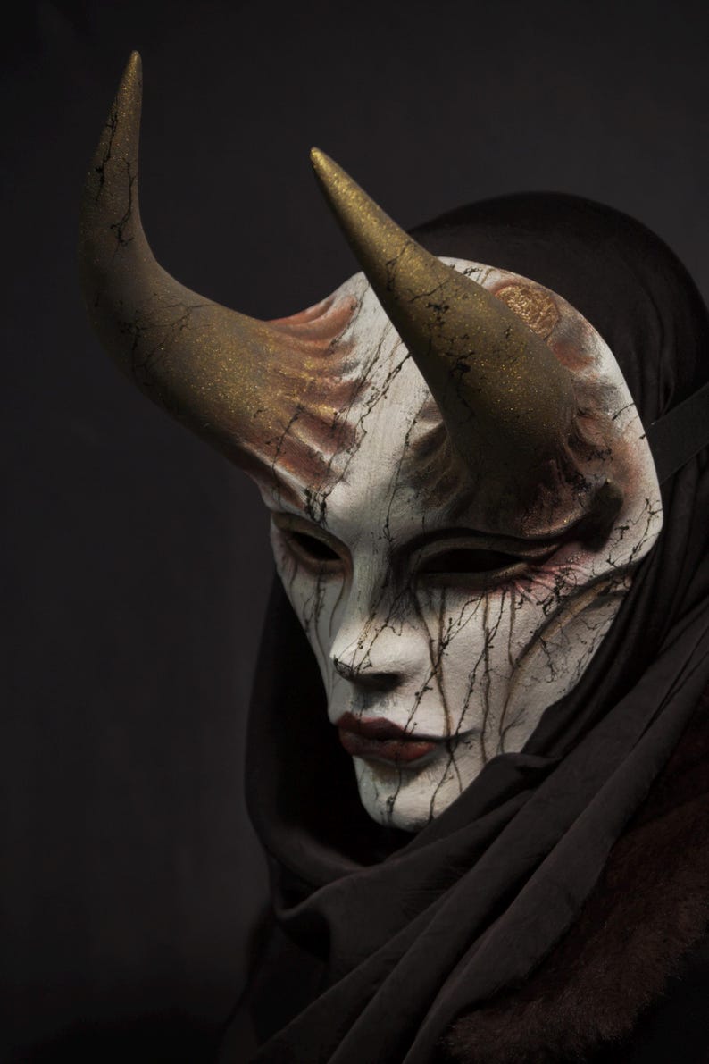 Lilith Mask: Original Character Woman, Wall Decor - Etsy