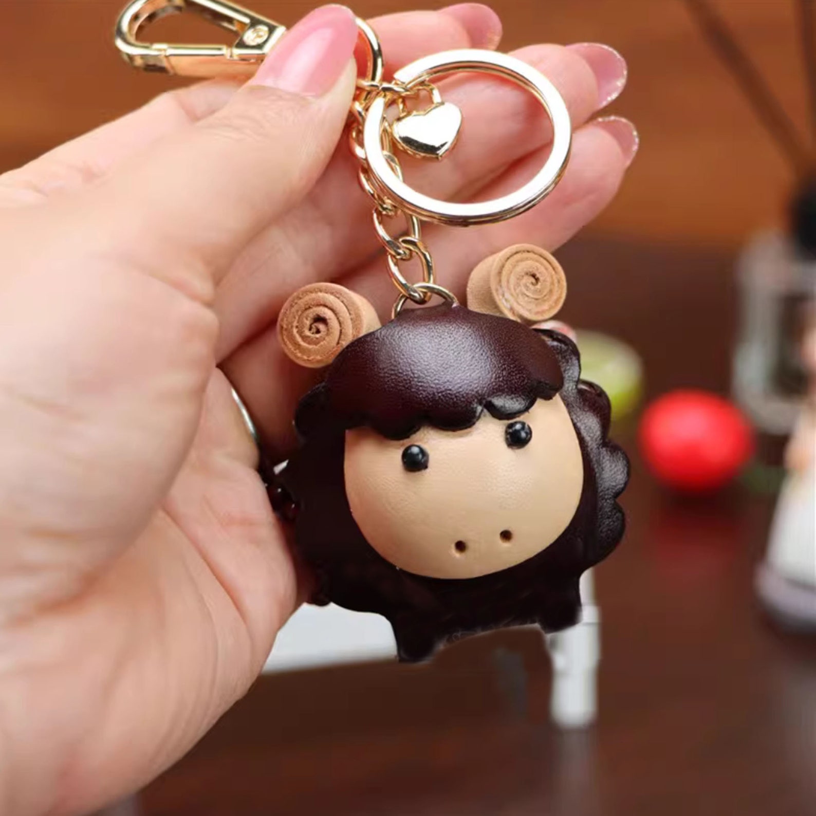 Cute Sheep Shaped Leather Key Ring, Kawaii Leather Key Chain Gift for ...