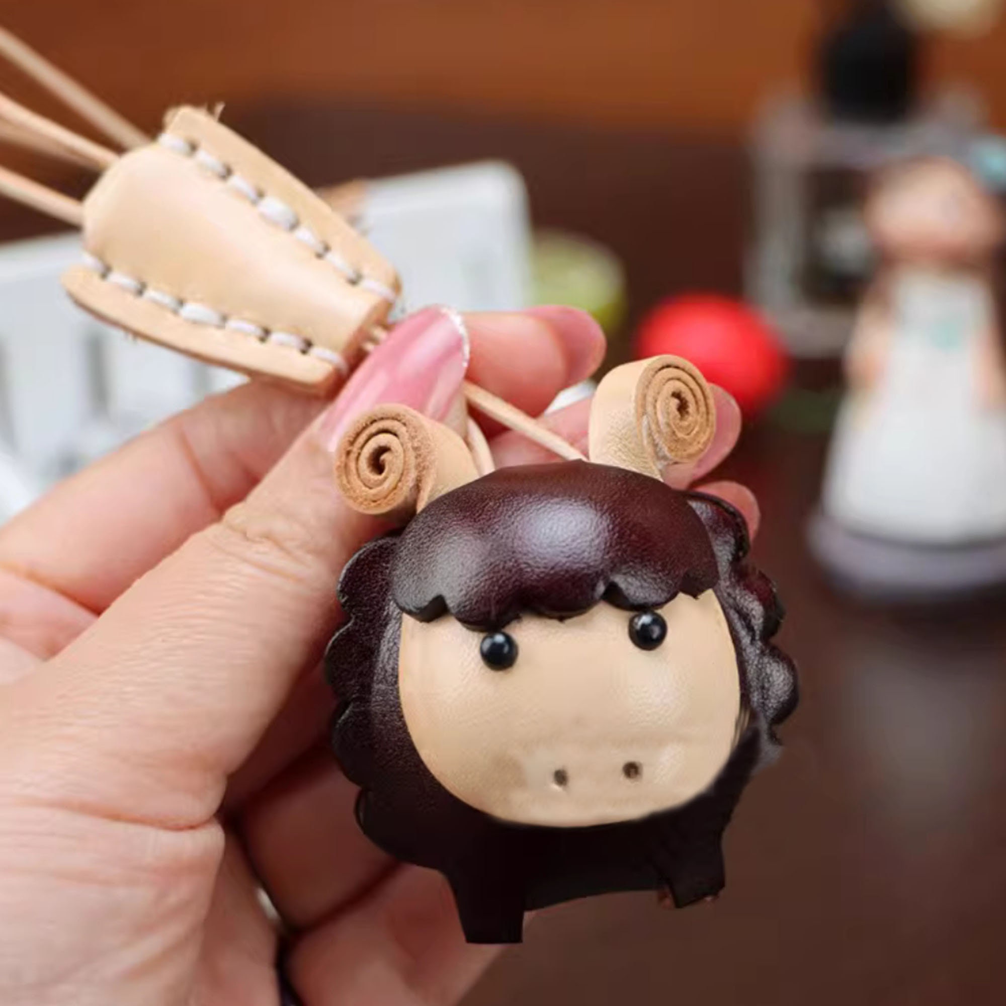 Cute Sheep Shaped Leather Key Ring, Kawaii Leather Key Chain Gift for ...