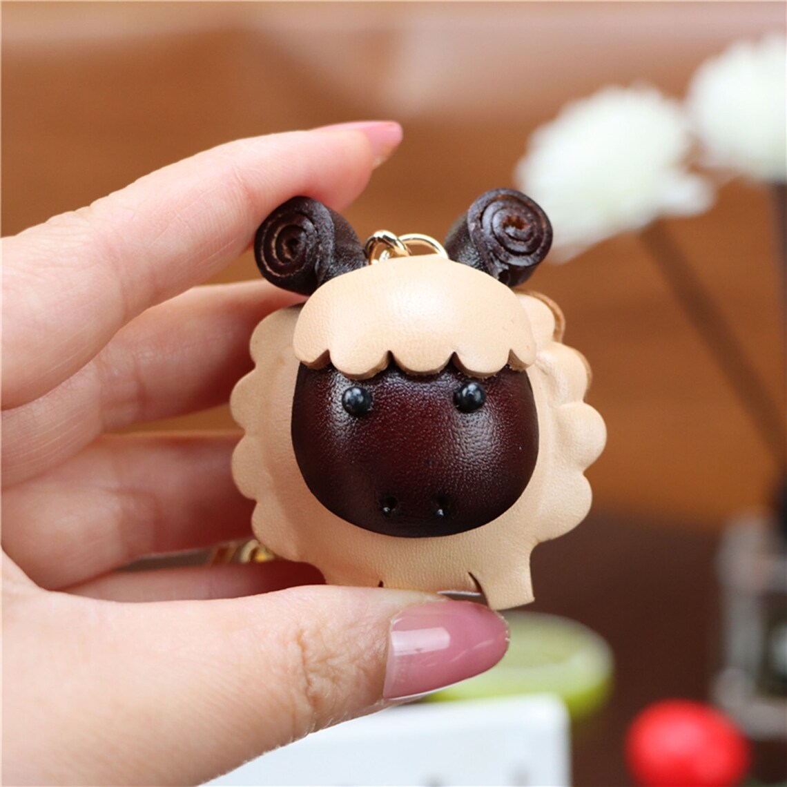 Cute Sheep Shaped Leather Key Ring, Kawaii Leather Key Chain Gift for ...
