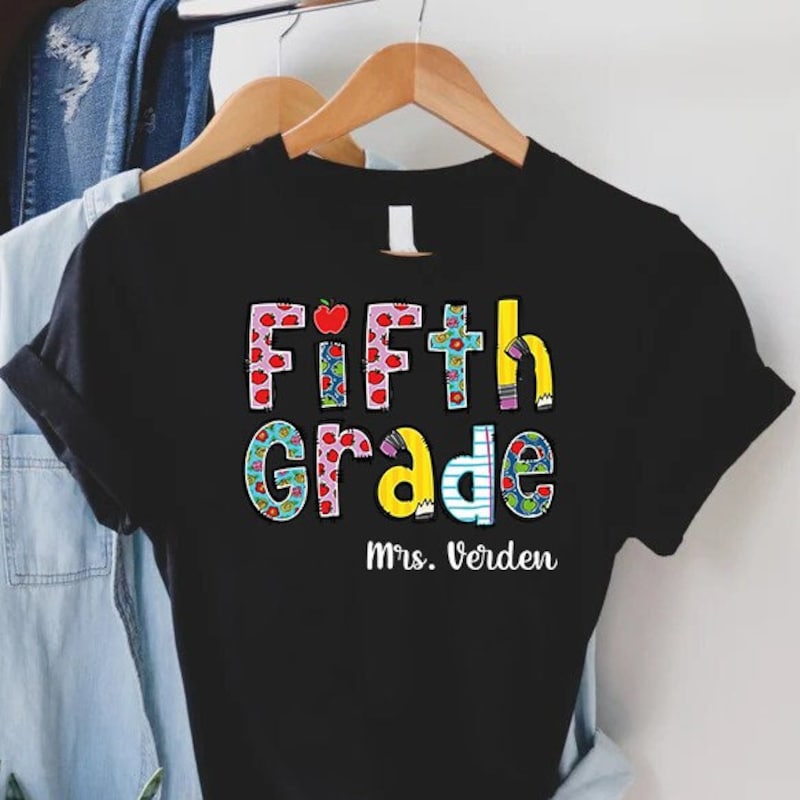 5th Grade Teacher Shirt - Etsy