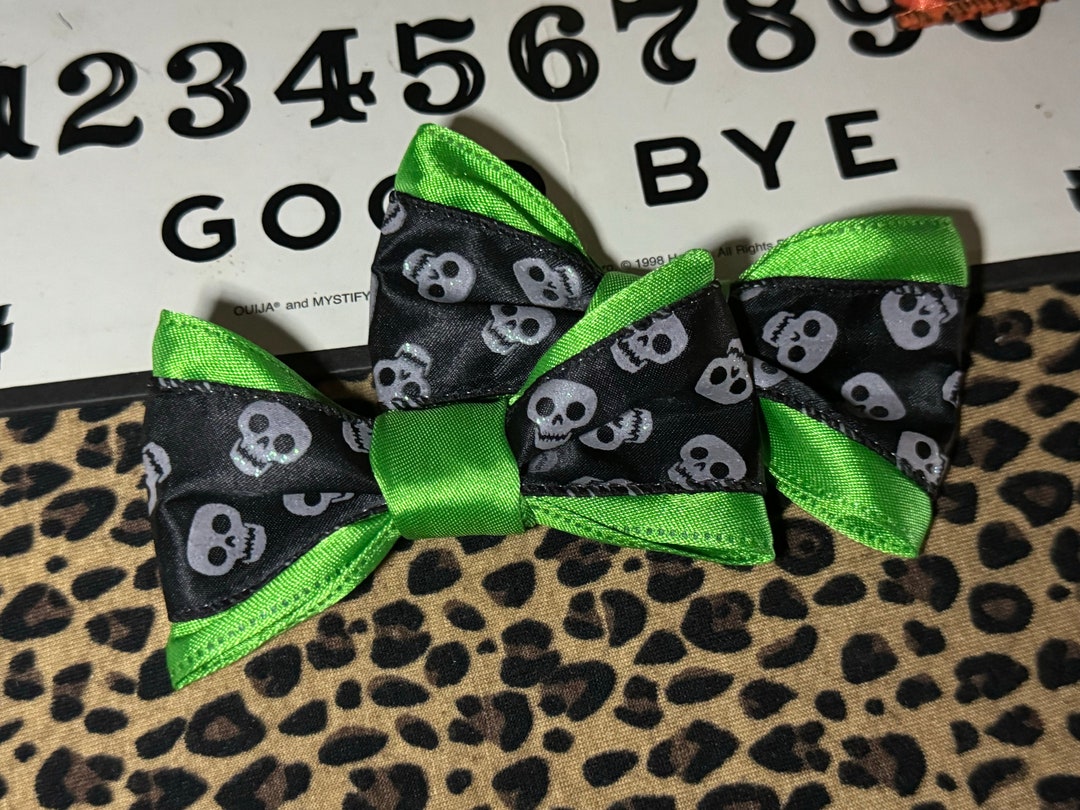Handmade Alternative Style, Gothic, Punk, Halloween Hair Bows - Etsy