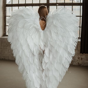 Fluffy White Angel Wings for a Photoshoot, Exclusive Heart-shaped Wings ...