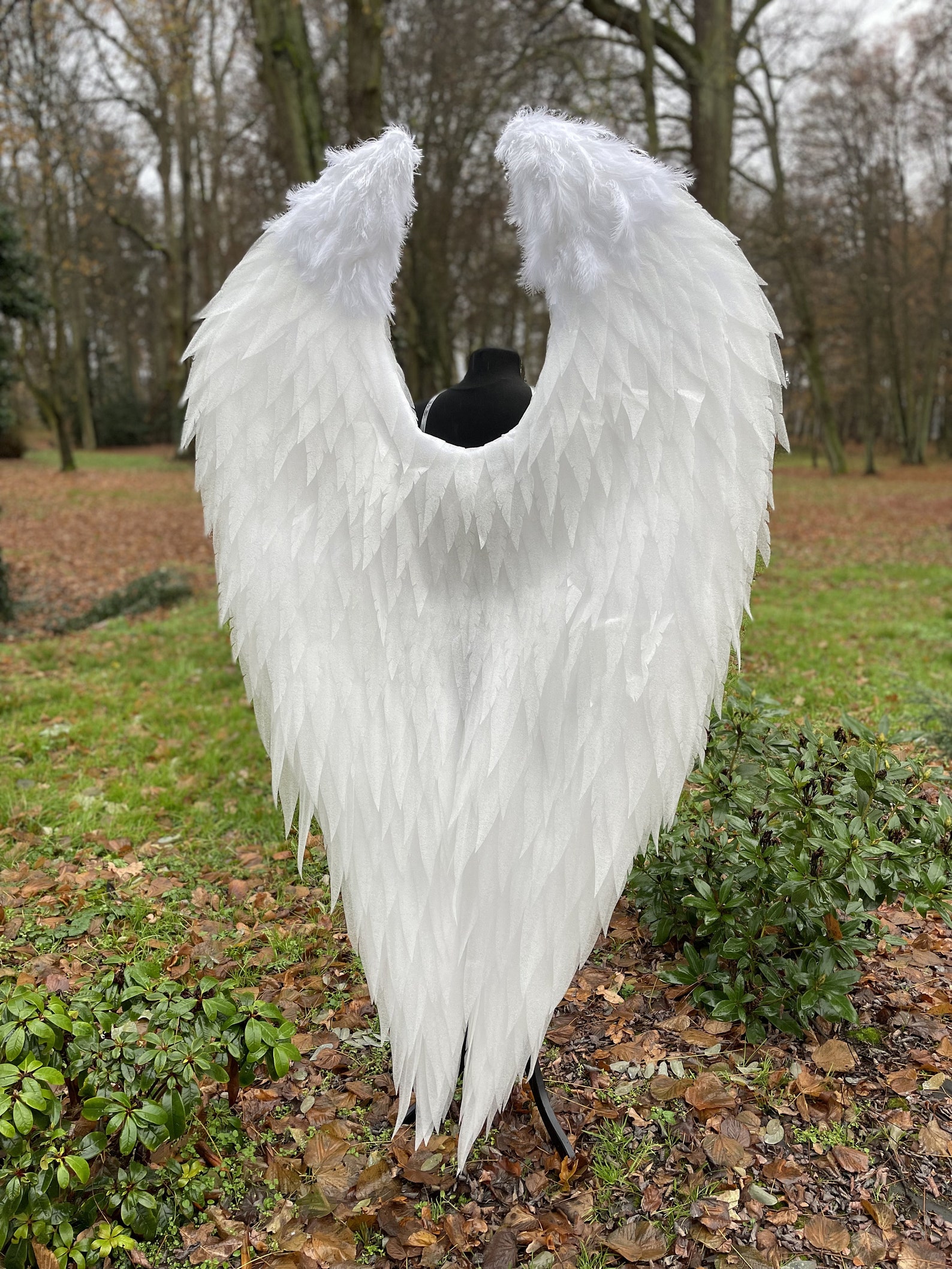 White Angel Wings Wedding, Bridal Feather Wings, Bride Photoshoot Prop ...