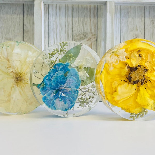 Resin Flowers - Etsy