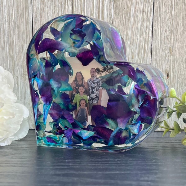 Resin Heart Memorial - Etsy