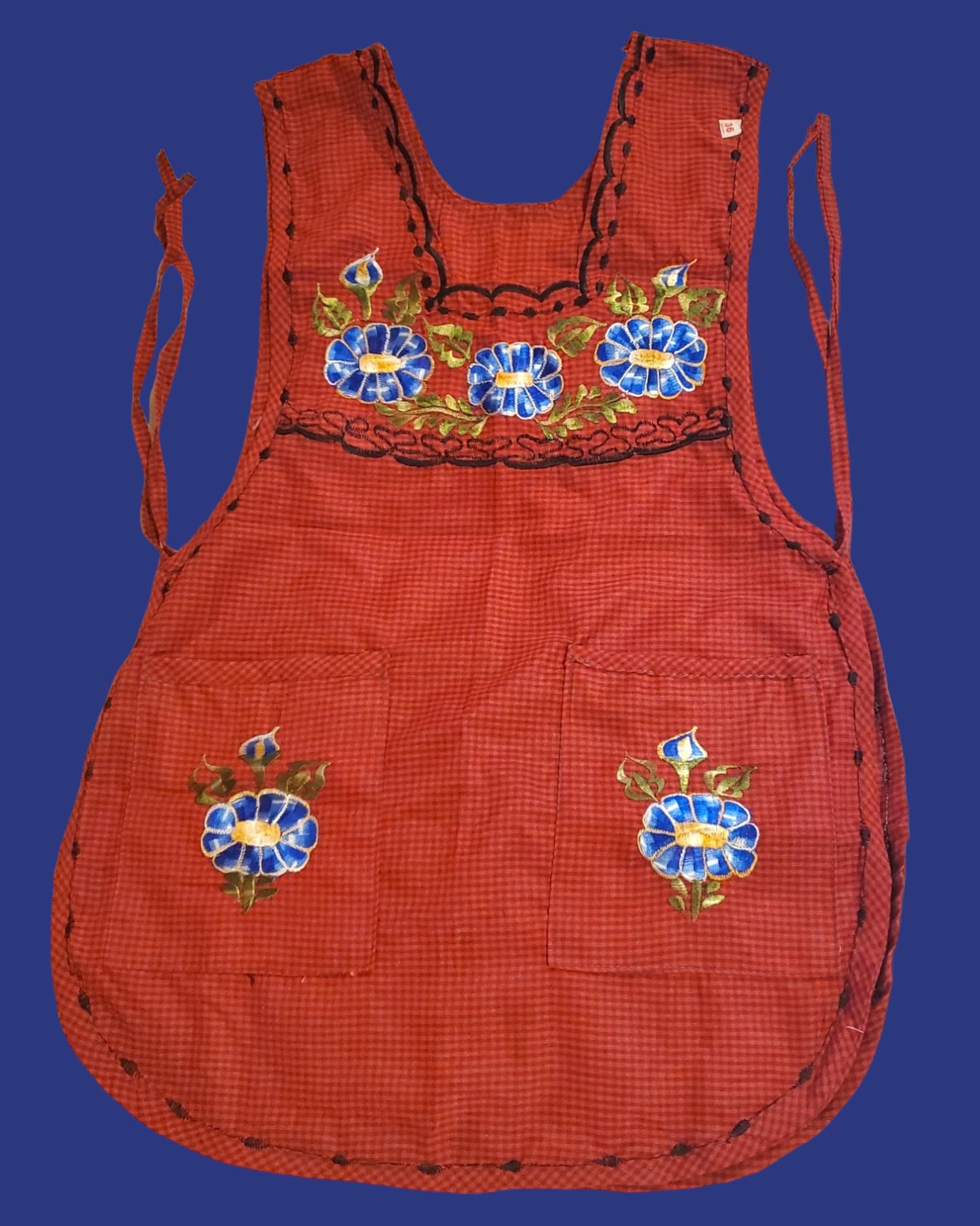 Traditional Mexican Apron for Women With Pockets and Beautiful Flower ...