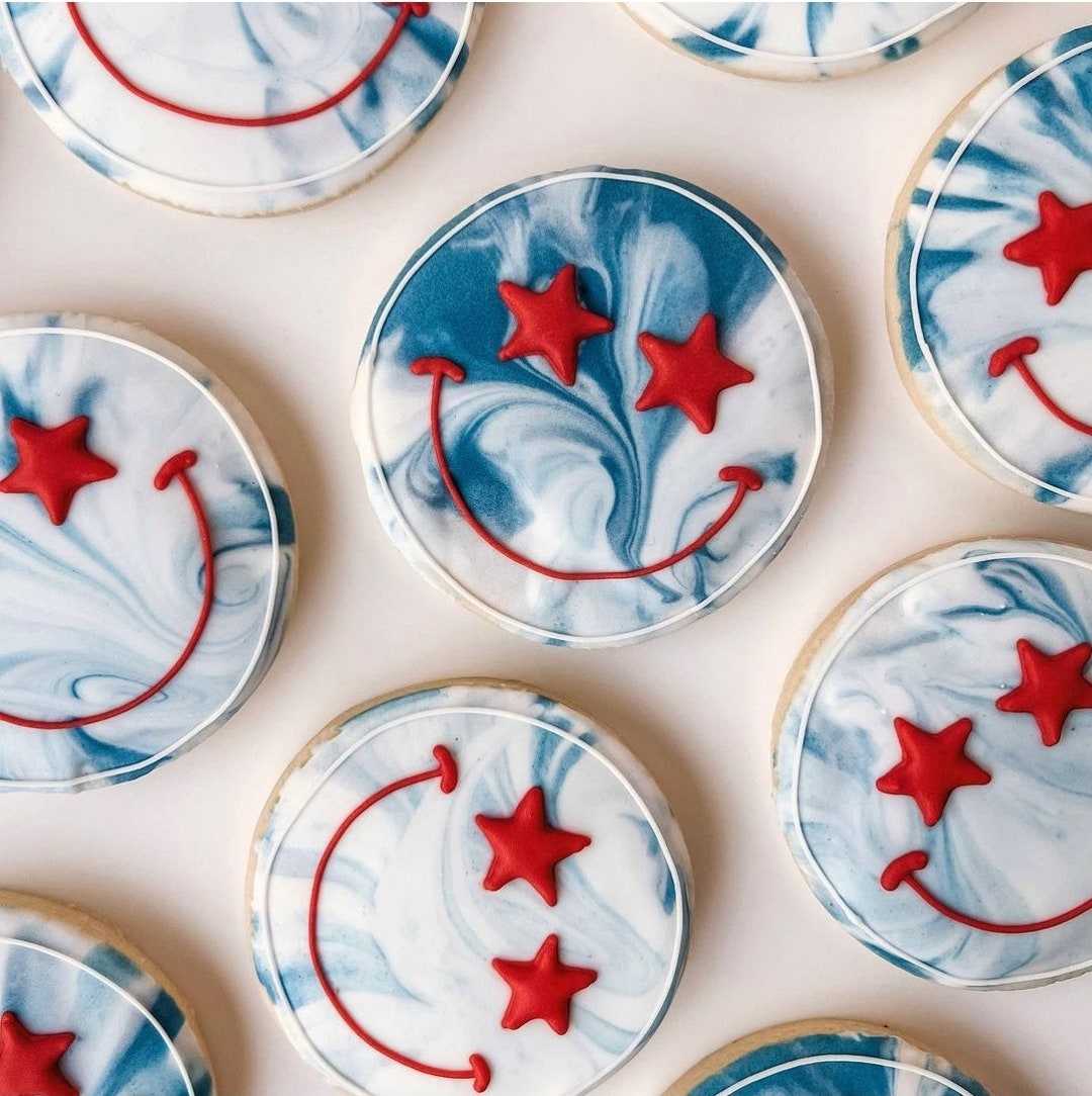 12 Smiley Face Sugar Cookie Birthday Party Favor Fourth of July Cookies ...