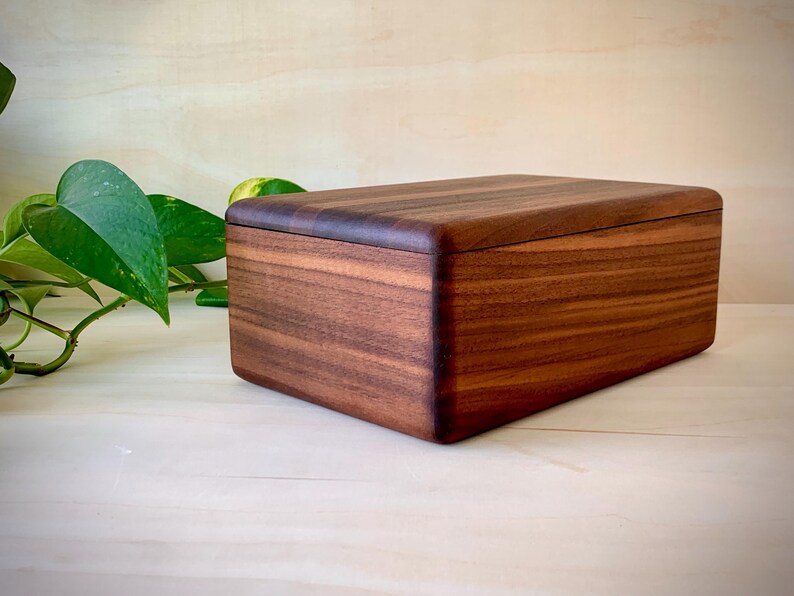 Handmade Walnut Gift Box, Keepsake Box - Etsy
