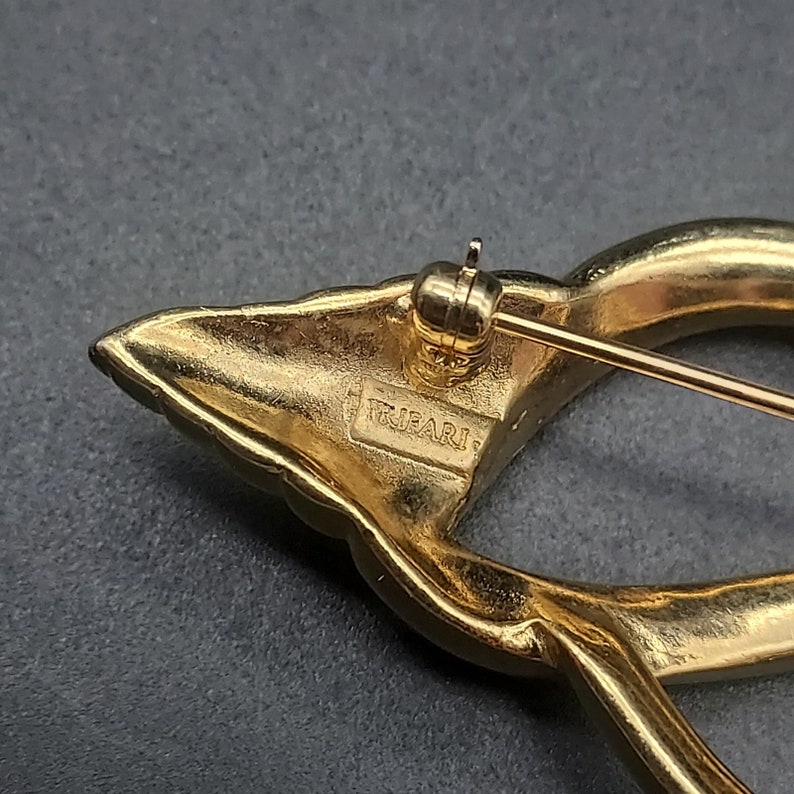 Trifari Gold Tone Sea Shell Brooch Beach Theme Conch Shell Vintage ...