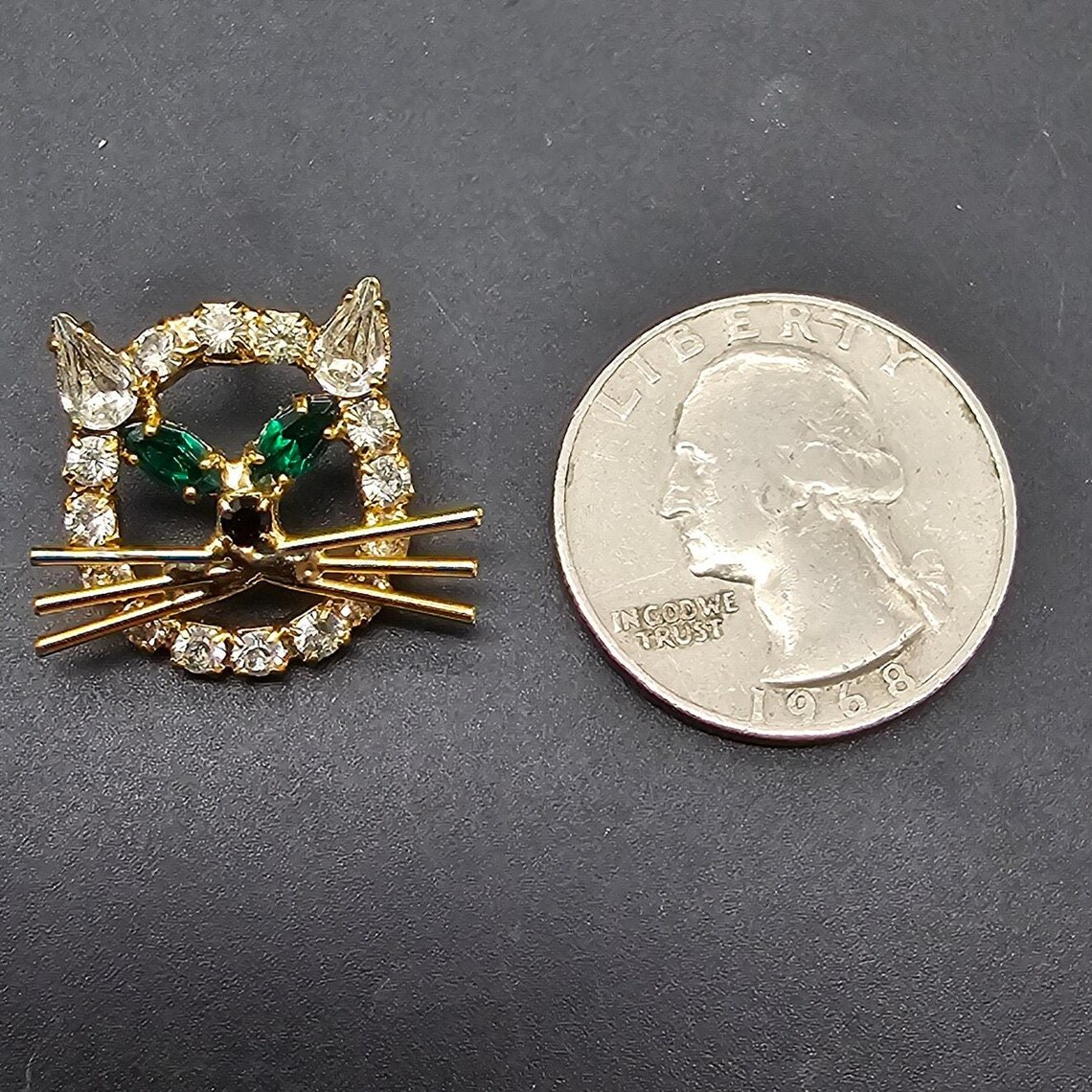 Vintage Rhinestone Cat Pin Green Eyes Gold Tone Whiskers Cat Lover Gift ...