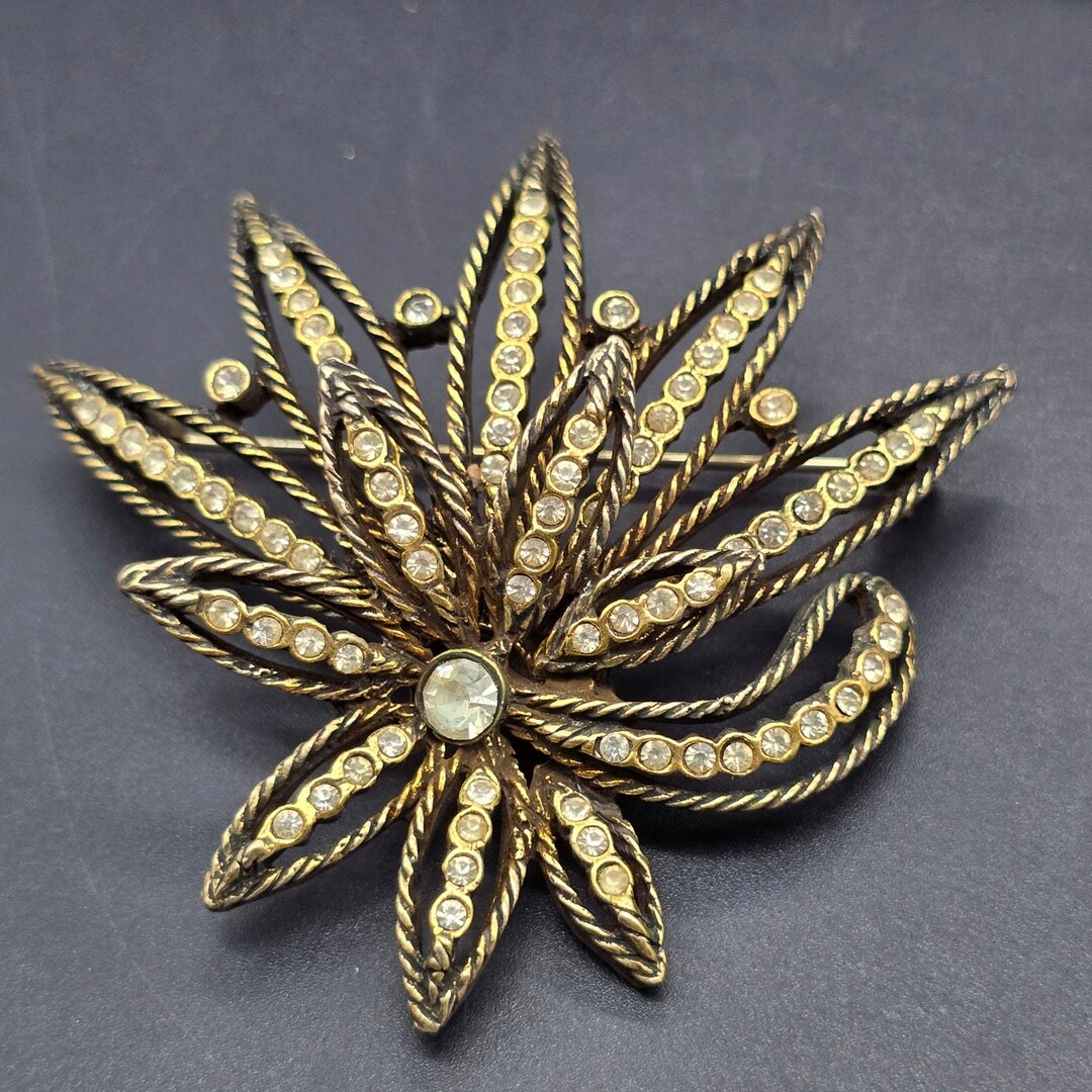 Selini Flower Brooch Gold Tone Rhinestone Chunky Vintage Costume ...