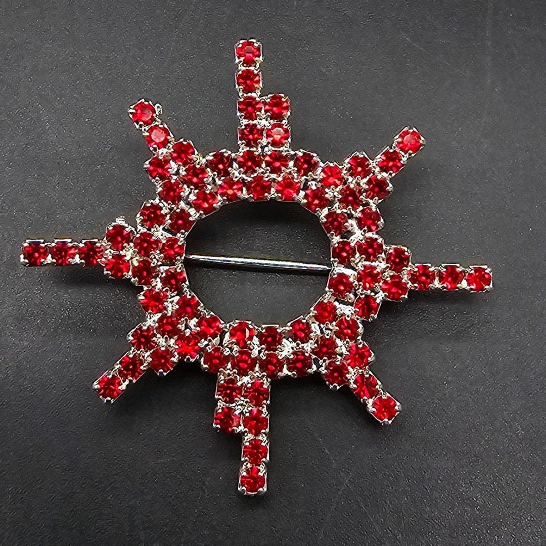 Red Rhinestone Sun Brooch Sunburst Vintage Glam Jewelry - Etsy