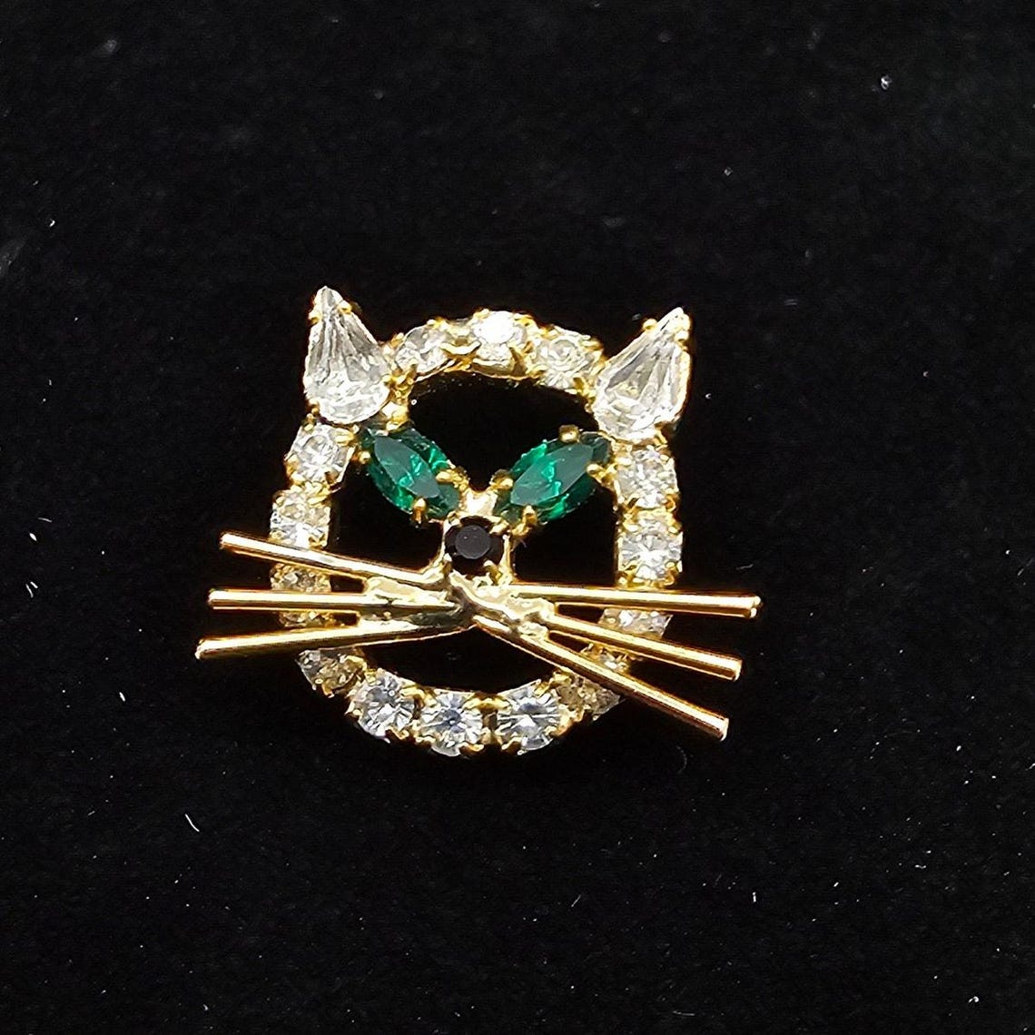 Vintage Rhinestone Cat Pin Green Eyes Gold Tone Whiskers Cat Lover Gift ...