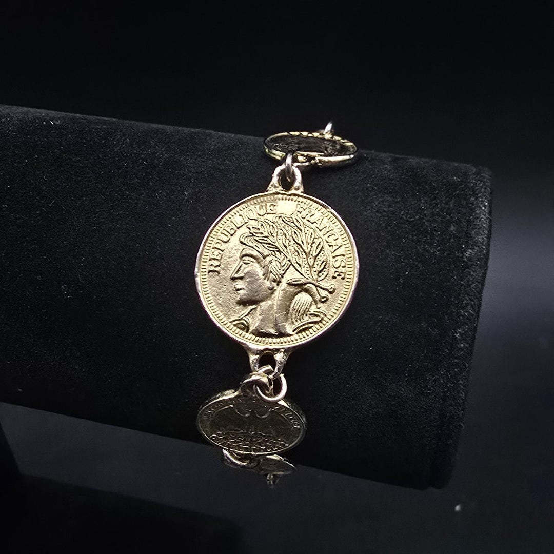 Vintage Gold Tone Faux Coin Bracelet Canadian US American Currency - Etsy