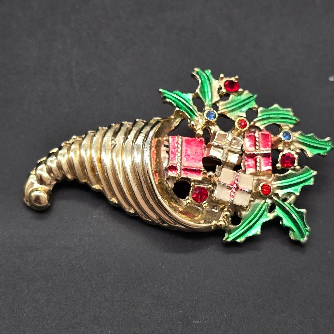 Vintage Christmas Cornucopia Brooch Gold Tone Enamel Holiday - Etsy