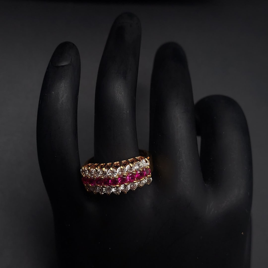 14K Gold HGE Ruby Ring LIND Size 7.5 - Etsy