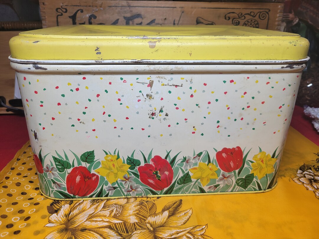 Vintage Metal Bread Box 1950s Floral Flowers Farmhouse - Etsy