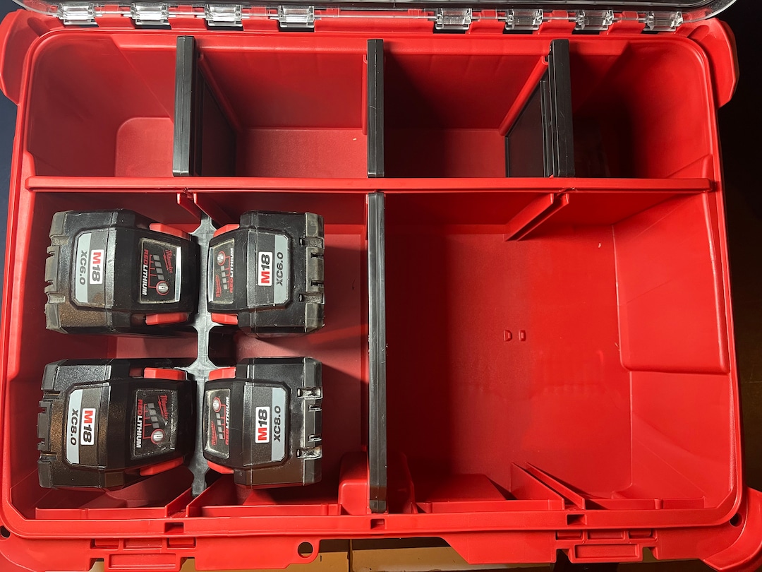 Milwaukee Deep Packout M18 Battery Holder (4 Battery) | Deep Organizer ...