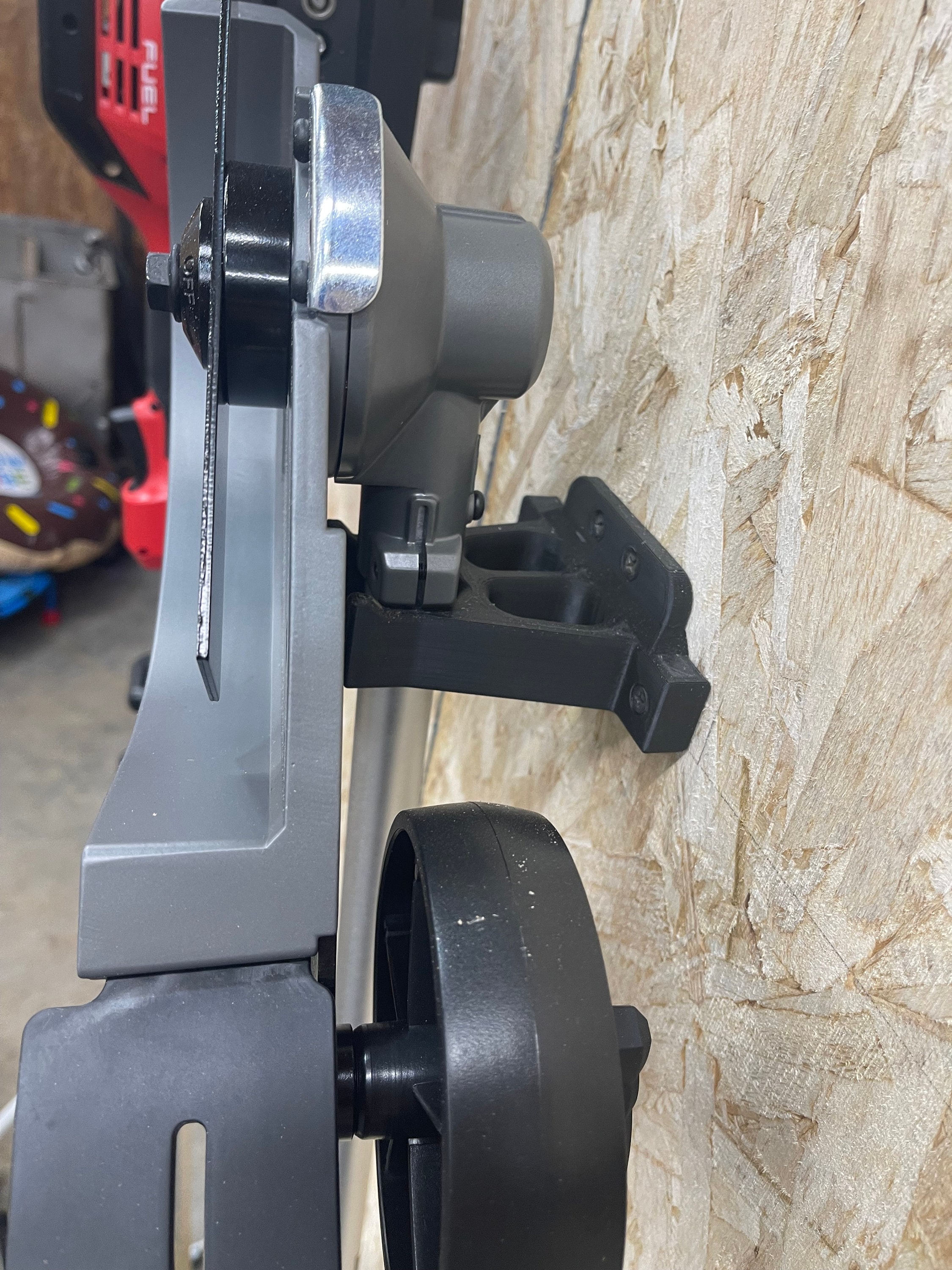 Milwaukee M18 Trimmer/edger/pole Saw Attachment Mount - Etsy