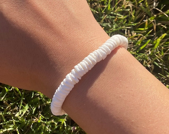 The Puka Shell Bracelet White Shell Disc Bracelet, Beach Jewelry, Surf ...
