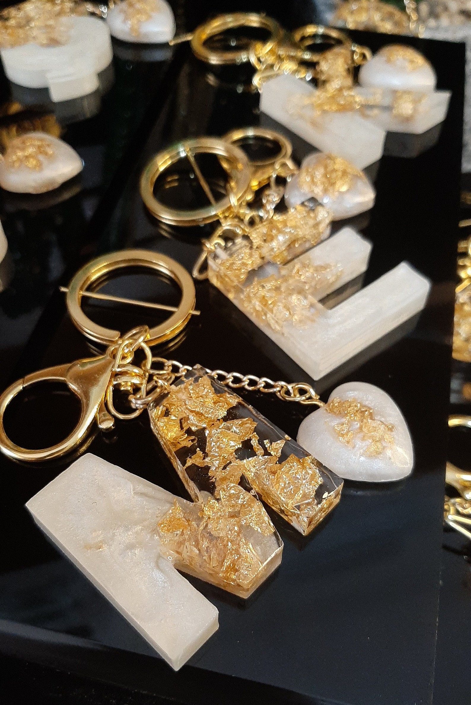 Personalized Epoxy Resin Letter Keychains, Custom Letter Keychain ...