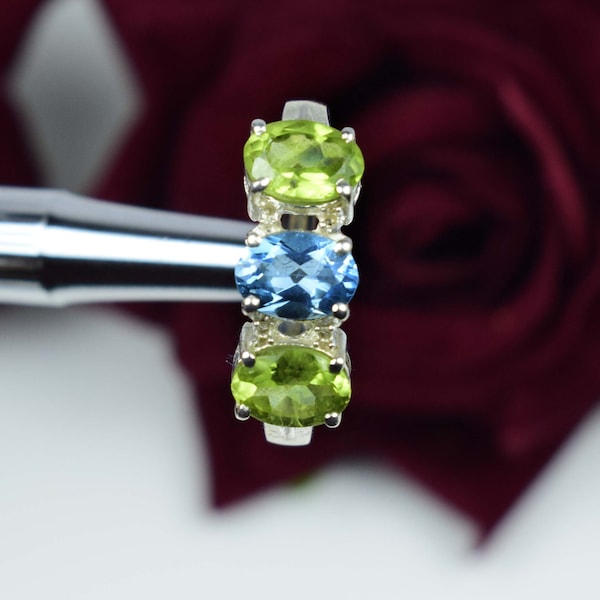 Blue Topaz and Peridot Ring - Etsy