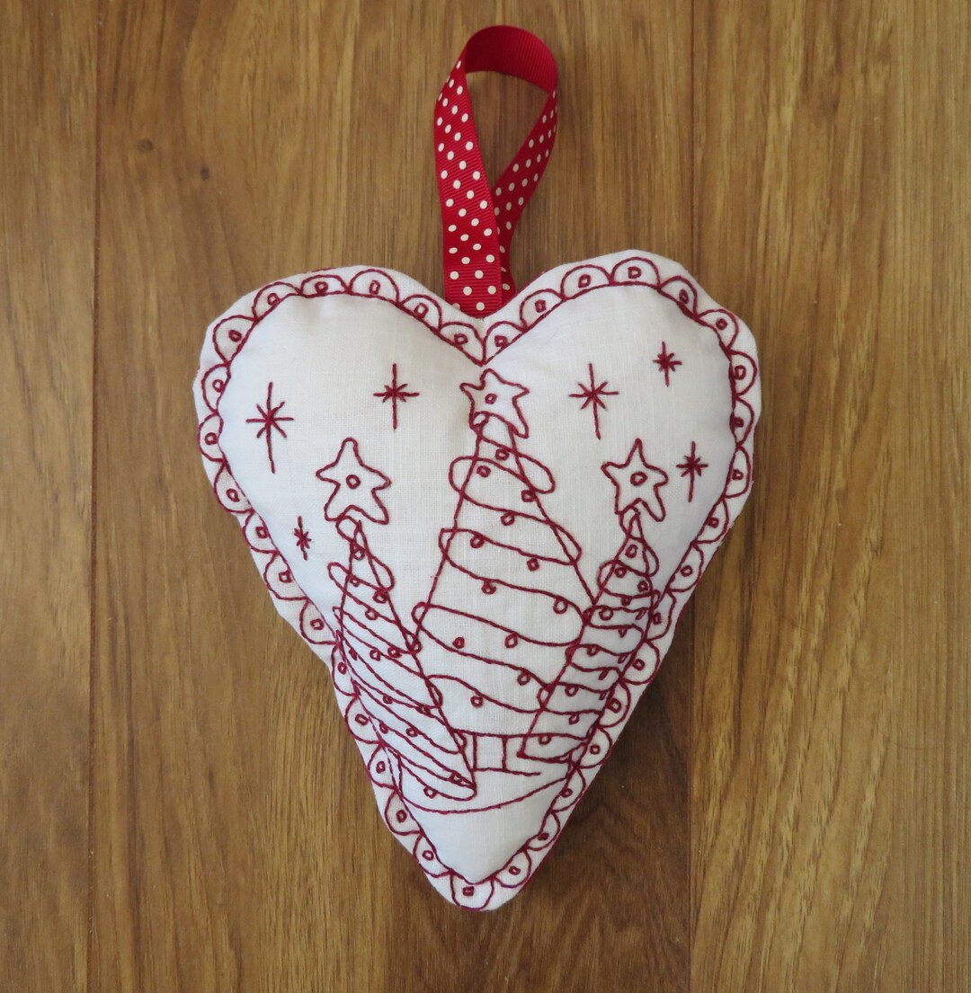 Three Trees Christmas Redwork Hanging Heart Primitive Stitchery Hand ...
